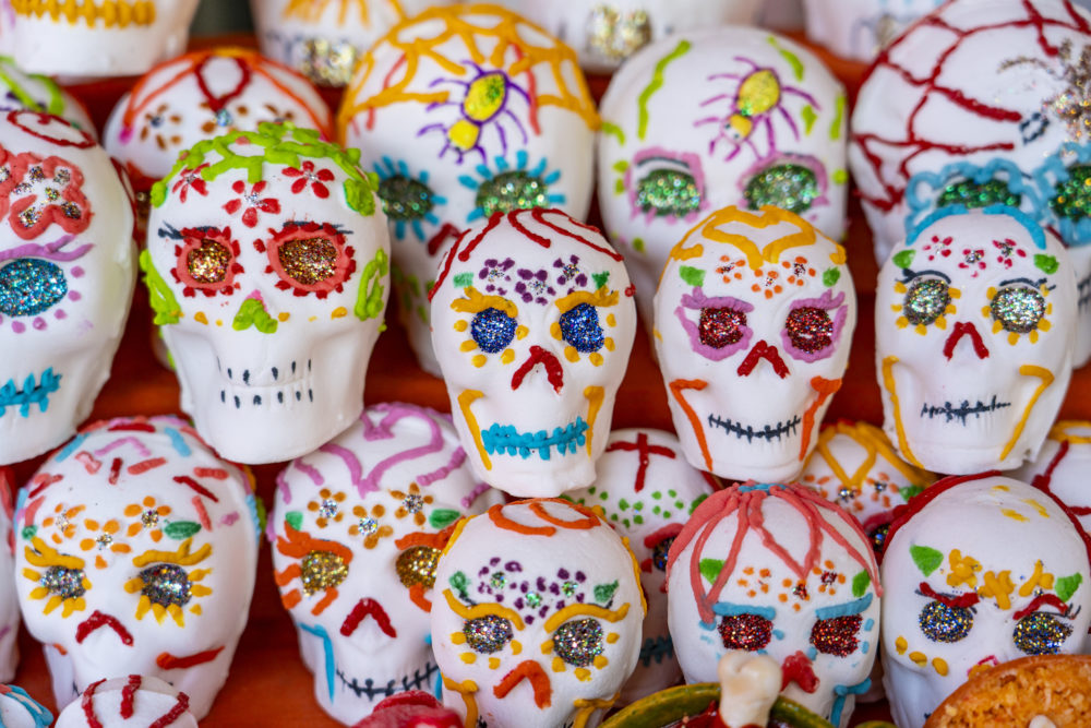 Calaveras de azúcar: cómo se elabora y qué significa una de las ...